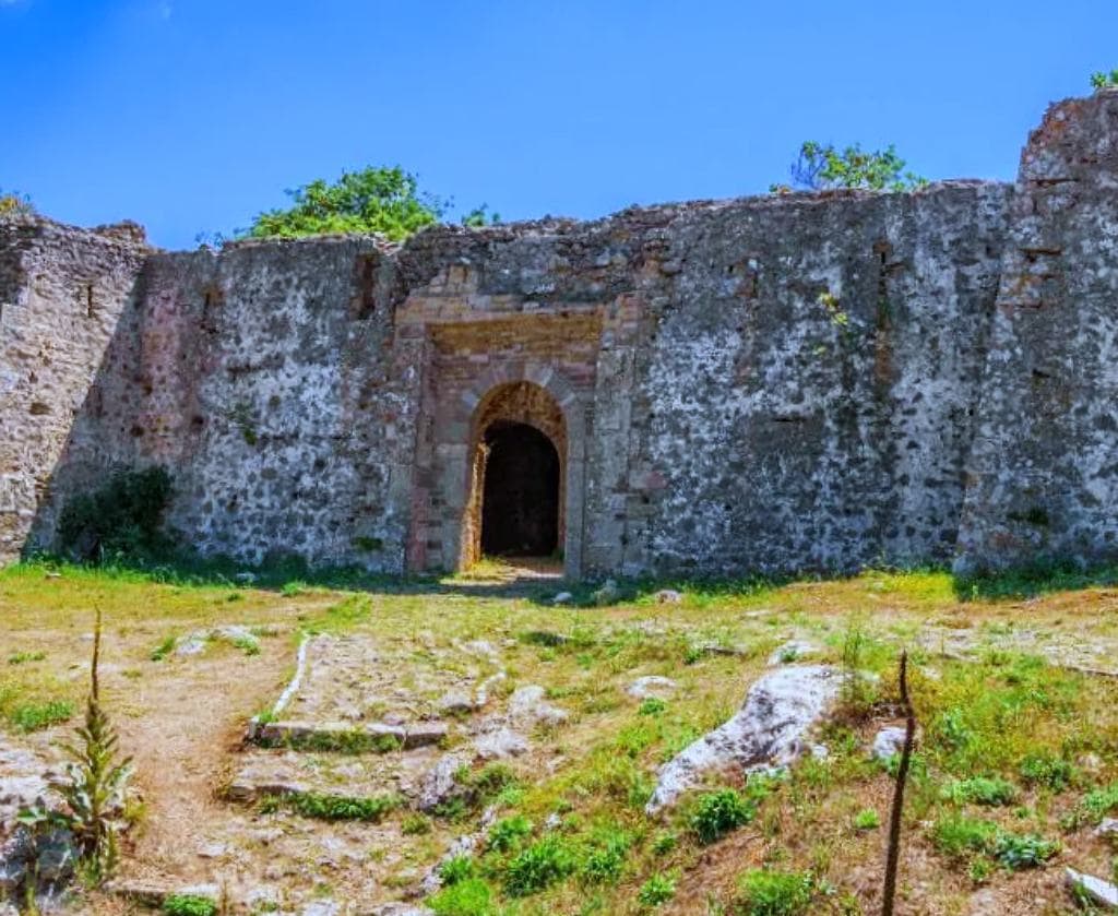 Parga, Grčka | Šta obići: znamenitosti i plaže! - Deus Travel